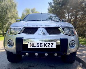 Pelēks Mitsubishi l-200 2007 Šauļi, ar dzinēja tilpumu 2.48 L un nobraukumu 151 tūkst. km par 4850 €, foto 3 vietnē AUTOMOTO.COM.LV