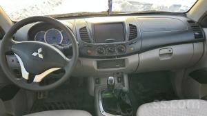 Pelēks Mitsubishi l-200 2008 Krāslava, ar dzinēja tilpumu 2.50 L un nobraukumu 385 tūkst. km par 5300 €, foto 10 vietnē AUTOMOTO.COM.LV