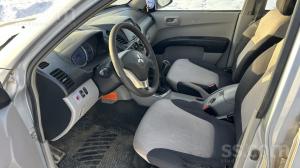 Pelēks Mitsubishi l-200 2008 Krāslava, ar dzinēja tilpumu 2.50 L un nobraukumu 385 tūkst. km par 5300 €, foto 11 vietnē AUTOMOTO.COM.LV