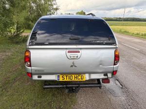 Pelēks Mitsubishi l-200 2010 Raseiniai, ar dzinēja tilpumu 2.48 L un nobraukumu 230 tūkst. km par 3600 €, foto 11 vietnē AUTOMOTO.COM.LV