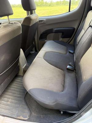 Pelēks Mitsubishi l-200 2010 Raseiniai, ar dzinēja tilpumu 2.48 L un nobraukumu 230 tūkst. km par 3600 €, foto 16 vietnē AUTOMOTO.COM.LV