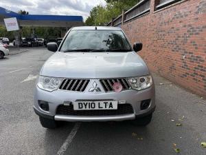 Grey Mitsubishi l-200 2010 in Riga, with an engine capacity of 2.48 L and mileage of 340 thousand km for 4700 €, photo 3 on AUTOMOTO.COM.LV