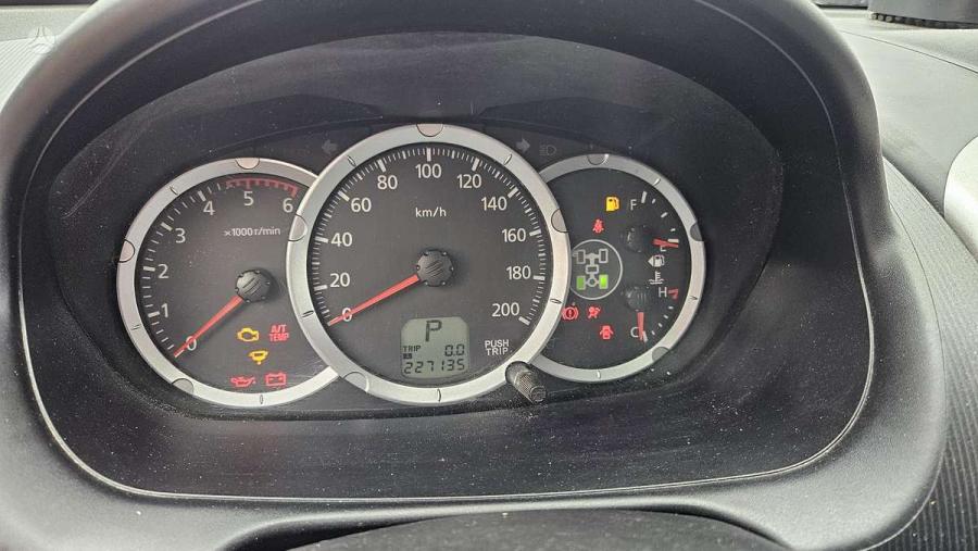 Pelēks Mitsubishi l-200 2011 Rokiškis, ar dzinēja tilpumu 2.50 L un nobraukumu 227 tūkst. km par 4600 €, foto 17 vietnē AUTOMOTO.COM.LV