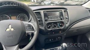 Grey Mitsubishi l-200 2016 in Riga, with an engine capacity of 2.50 L and mileage of 279 thousand km for 10450 €, photo 11 on AUTOMOTO.COM.LV