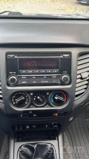 Grey Mitsubishi l-200 2016 in Riga, with an engine capacity of 2.50 L and mileage of 279 thousand km for 10450 €, photo 12 on AUTOMOTO.COM.LV