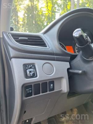 Pelēks Mitsubishi l-200 2016 Ogre, ar dzinēja tilpumu 2.40 L un nobraukumu 333 tūkst. km par 10000 €, foto 10 vietnē AUTOMOTO.COM.LV