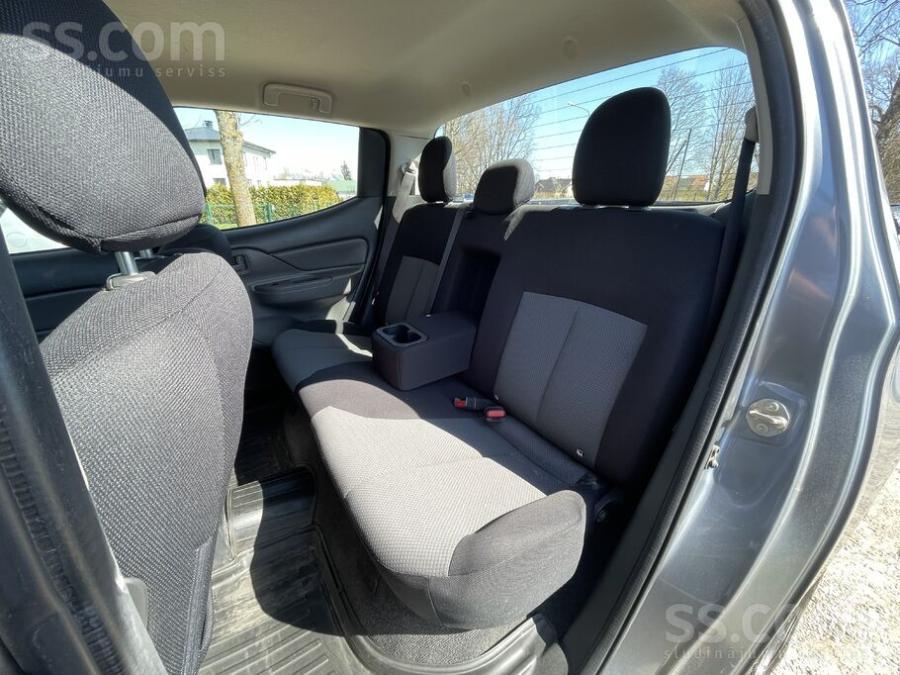 Pelēks Mitsubishi l-200 2019 Rīga, ar dzinēja tilpumu 2.40 L un nobraukumu 257 tūkst. km par 14990 €, foto 21 vietnē AUTOMOTO.COM.LV