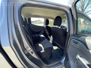 Pelēks Mitsubishi l-200 2019 Rīga, ar dzinēja tilpumu 2.40 L un nobraukumu 257 tūkst. km par 14990 €, foto 22 vietnē AUTOMOTO.COM.LV