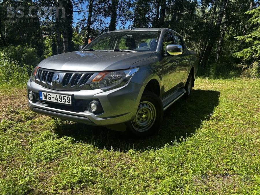 Pelēks Mitsubishi l-200 2019 Rīga, ar dzinēja tilpumu 2.40 L un nobraukumu 0 tūkst. km par 12000 €, foto 1 vietnē AUTOMOTO.COM.LV