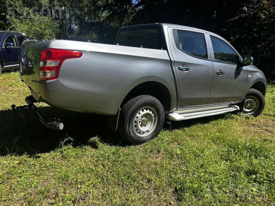 Pelēks Mitsubishi l-200 2019 Rīga, ar dzinēja tilpumu 2.40 L un nobraukumu 0 tūkst. km par 12000 €, foto 6 vietnē AUTOMOTO.COM.LV