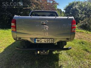 Pelēks Mitsubishi l-200 2019 Rīga, ar dzinēja tilpumu 2.40 L un nobraukumu 0 tūkst. km par 12000 €, foto 8 vietnē AUTOMOTO.COM.LV