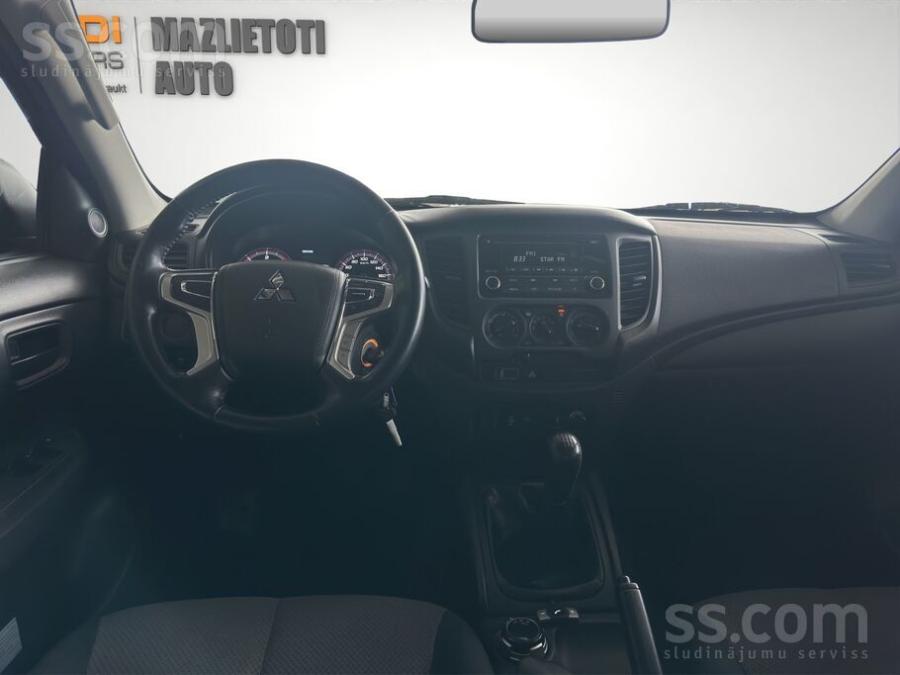 Серый Мицубиси Л 200 2020 в Рига, объемом двигателя 2.30 л и пробегом 281 тыс. км за 16790 €, фото 13 на AUTOMOTO.COM.LV