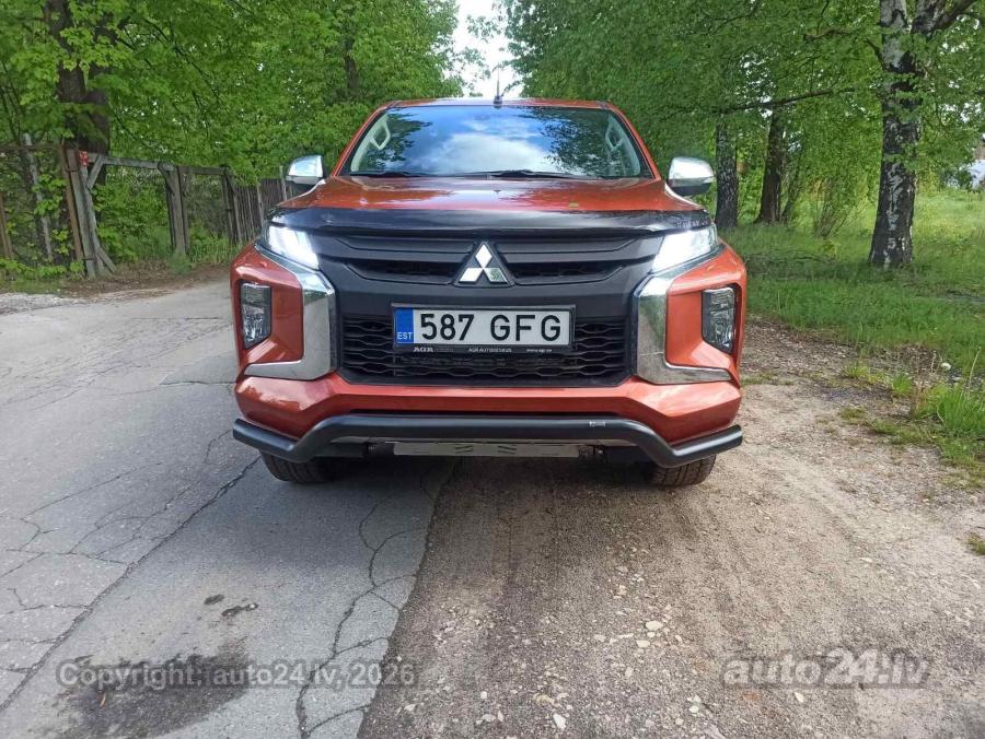 Oranžs Mitsubishi l-200 2022 Tallina, ar dzinēja tilpumu 2.30 L un nobraukumu 50 tūkst. km par 34900 €, foto 3 vietnē AUTOMOTO.COM.LV