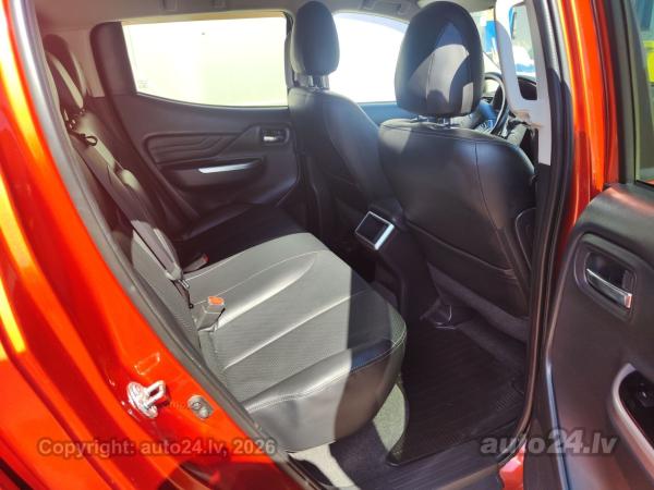Orange Mitsubishi l-200 2022 in Tallinn, with an engine capacity of 2.30 L and mileage of 50 thousand km for 34900 €, photo 9 on AUTOMOTO.COM.LV
