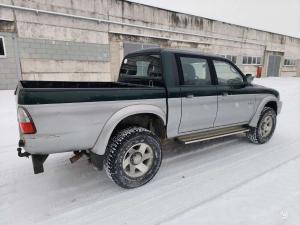 Mitsubishi l-200 2003 Jonava, ar dzinēja tilpumu 2.48 L un nobraukumu 179 tūkst. km par 4500 €, foto 7 vietnē AUTOMOTO.COM.LV