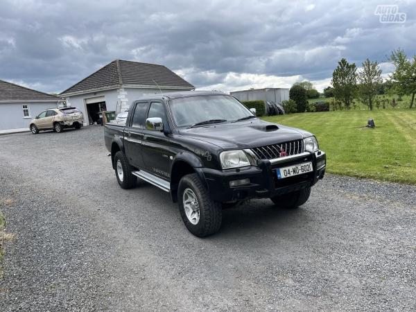 Mitsubishi l-200 2004 Marijampole, ar dzinēja tilpumu 2.50 L un nobraukumu 169 tūkst. km par 3950 €, foto 3 vietnē AUTOMOTO.COM.LV