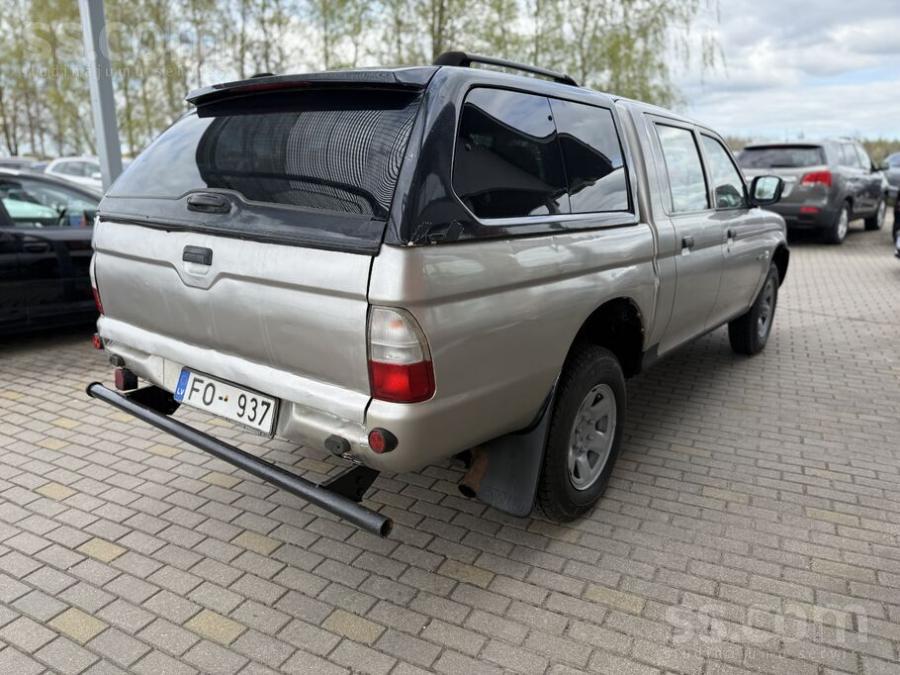 Mitsubishi l-200 2005 Talsi, ar dzinēja tilpumu 2.50 L un nobraukumu 248 tūkst. km par 4970 €, foto 10 vietnē AUTOMOTO.COM.LV