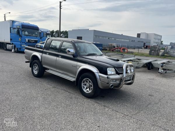 Mitsubishi l-200 2005 in Marijampole, with an engine capacity of 2.50 L and mileage of 206 thousand km for 3850 €, photo 3 on AUTOMOTO.COM.LV