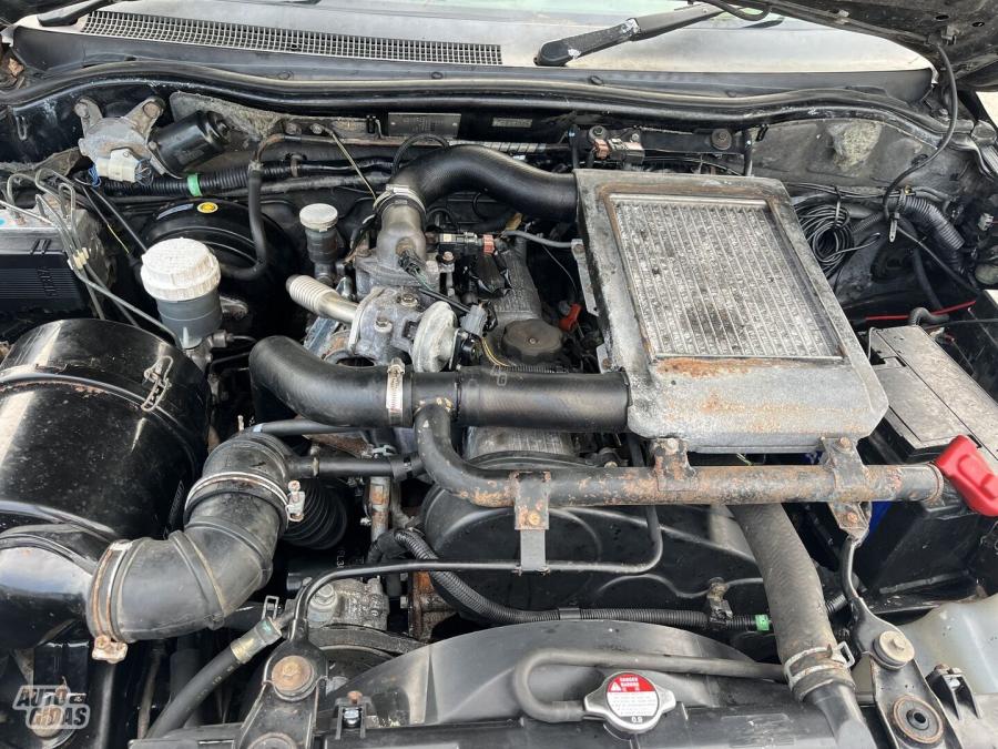 Mitsubishi l-200 2005 in Marijampole, with an engine capacity of 2.50 L and mileage of 206 thousand km for 3850 €, photo 8 on AUTOMOTO.COM.LV