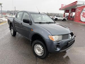 Mitsubishi l-200 2008 in Vilnius, with an engine capacity of 2.50 L and mileage of 275 thousand km for 7100 €, photo 3 on AUTOMOTO.COM.LV