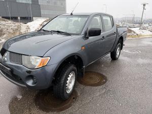 Mitsubishi l-200 2008 in Vilnius, with an engine capacity of 2.50 L and mileage of 275 thousand km for 7100 €, photo 8 on AUTOMOTO.COM.LV