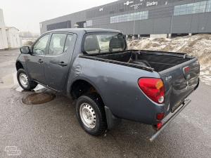 Mitsubishi l-200 2008 in Vilnius, with an engine capacity of 2.50 L and mileage of 275 thousand km for 7100 €, photo 9 on AUTOMOTO.COM.LV