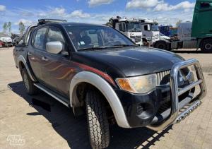 Mitsubishi l-200 2009 in Kaunas, with an engine capacity of 2.50 L and mileage of 160 thousand km for 6400 €, photo 3 on AUTOMOTO.COM.LV