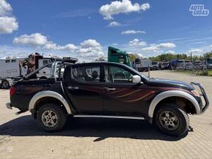 Mitsubishi l-200 2009 in Kaunas, with an engine capacity of 2.50 L and mileage of 160 thousand km for 6400 €, photo 5 on AUTOMOTO.COM.LV