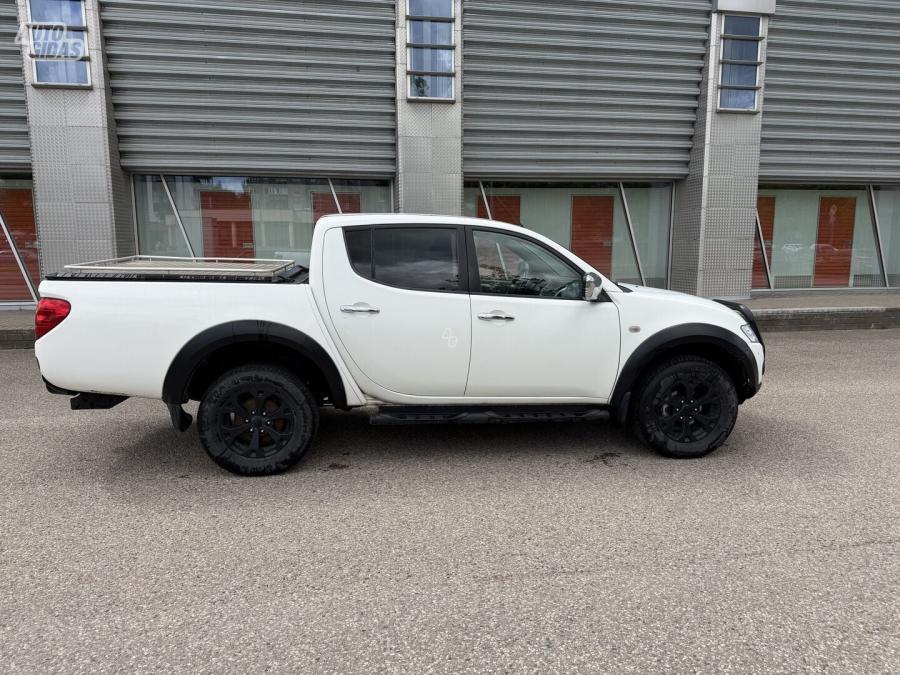 Mitsubishi l-200 2012 in Vilnius, with an engine capacity of 2.50 L and mileage of 281 thousand km for 6500 €, photo 8 on AUTOMOTO.COM.LV