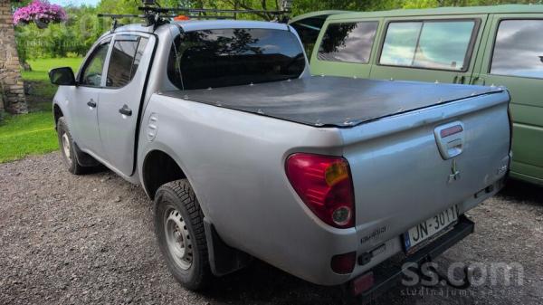 Mitsubishi l-200 2014 Jūrmala, ar dzinēja tilpumu 2.50 L un nobraukumu 318 tūkst. km par 8500 €, foto 4 vietnē AUTOMOTO.COM.LV