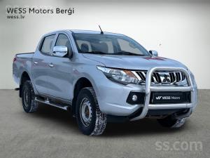 Mitsubishi l-200 2016 in Riga, with an engine capacity of 2.40 L and mileage of 161 thousand km for 14990 €, photo 23 on AUTOMOTO.COM.LV