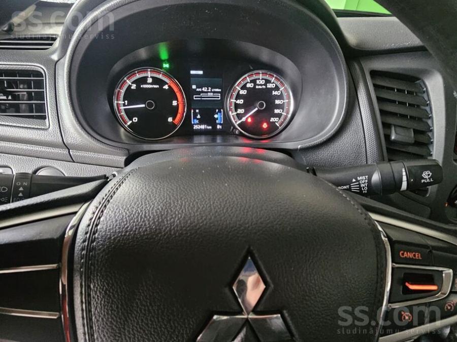 Мицубиси Л 200 2020 в Рига, объемом двигателя 2.40 л и пробегом 252 тыс. км за 18150 €, фото 10 на AUTOMOTO.COM.LV
