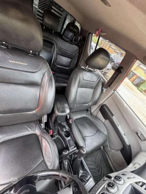 Red Mitsubishi l-200 2010 in Silute, with an engine capacity of 2.48 L and mileage of 196 thousand km for 6000 €, photo 9 on AUTOMOTO.COM.LV