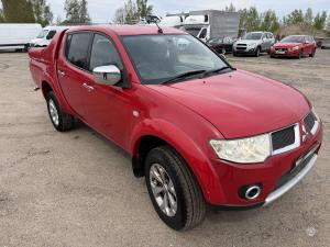 Red Mitsubishi l-200 2012 in Silute, with an engine capacity of 2.48 L and mileage of 107 thousand km for 5750 €, photo  on AUTOMOTO.COM.LV