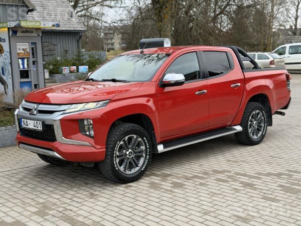 Sarkans Mitsubishi l-200 2021 Liepāja, ar dzinēja tilpumu 2.20 L un nobraukumu 117 tūkst. km par 27000 €, foto 1 vietnē AUTOMOTO.COM.LV