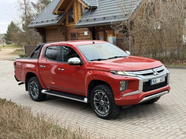 Sarkans Mitsubishi l-200 2021 Liepāja, ar dzinēja tilpumu 2.20 L un nobraukumu 117 tūkst. km par 27000 €, foto 7 vietnē AUTOMOTO.COM.LV