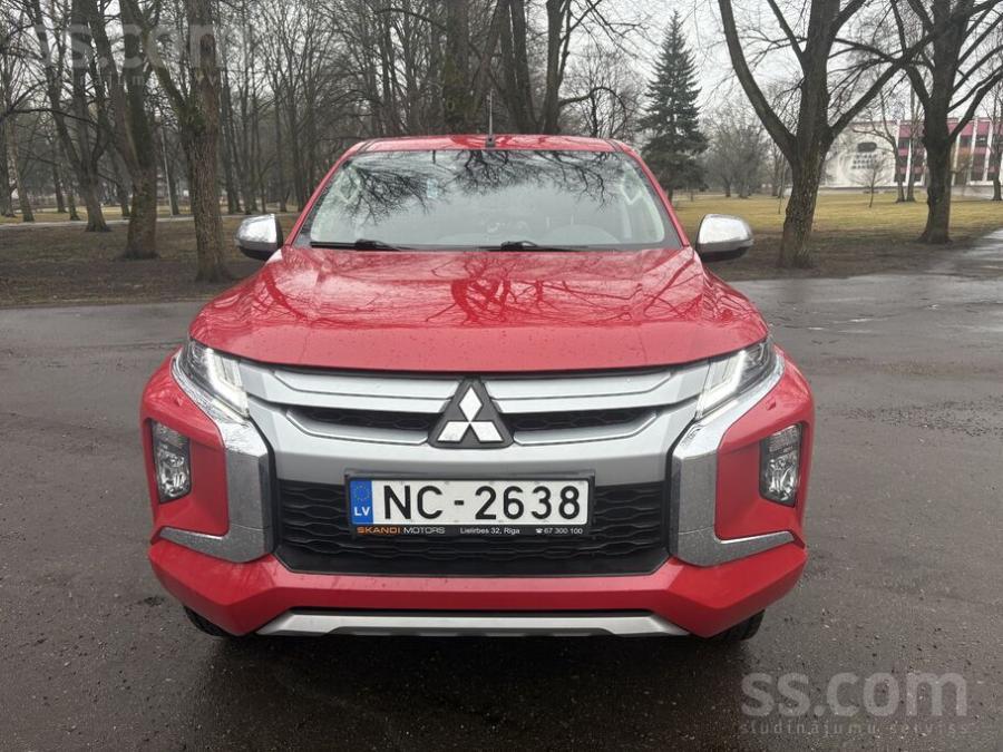 Sarkans Mitsubishi l-200 2022 Rīga, ar dzinēja tilpumu 2.30 L un nobraukumu 77 tūkst. km par 33900 €, foto 6 vietnē AUTOMOTO.COM.LV
