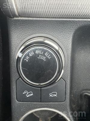 Sarkans Mitsubishi l-200 2022 Rīga, ar dzinēja tilpumu 2.30 L un nobraukumu 77 tūkst. km par 33900 €, foto 11 vietnē AUTOMOTO.COM.LV
