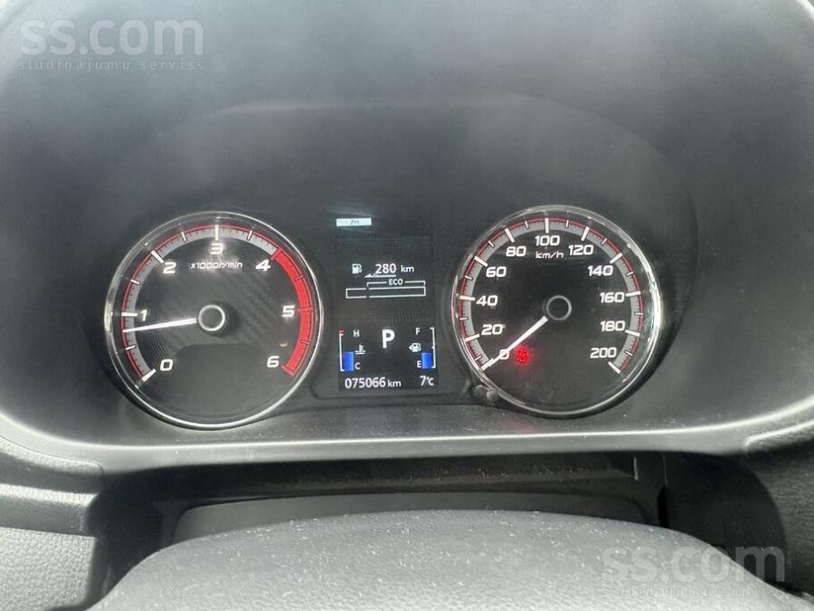 Sarkans Mitsubishi l-200 2022 Rīga, ar dzinēja tilpumu 2.30 L un nobraukumu 77 tūkst. km par 33900 €, foto 12 vietnē AUTOMOTO.COM.LV