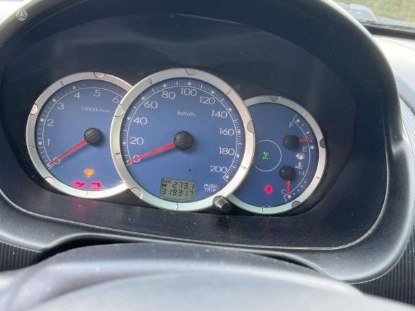 Balts Mitsubishi l-200 2007 Viļņa, ar dzinēja tilpumu 2.49 L un nobraukumu 310 tūkst. km par 6899 €, foto 7 vietnē AUTOMOTO.COM.LV