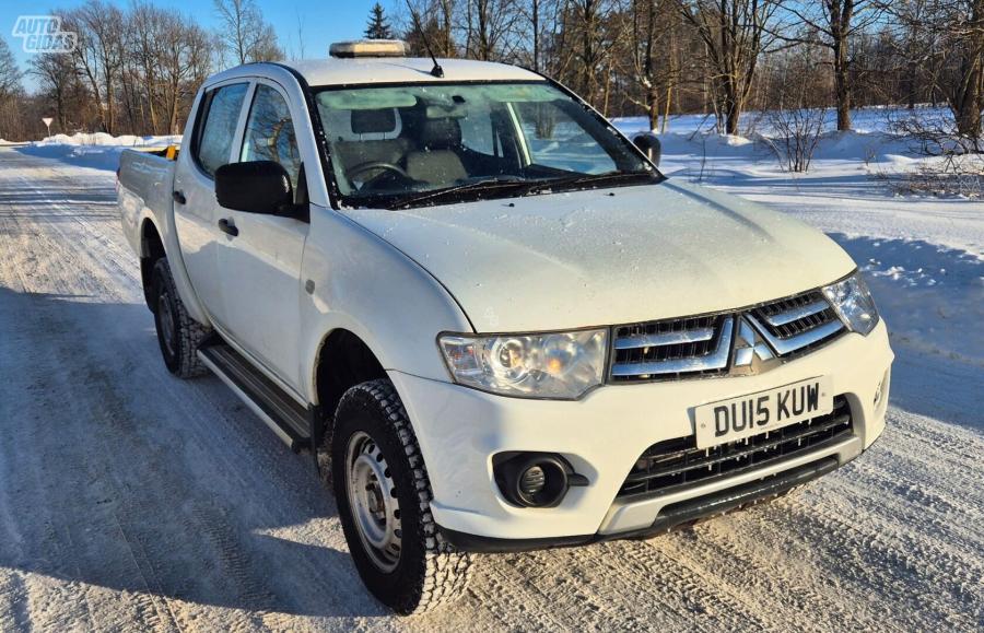 Balts Mitsubishi l-200 2015 Kupiškis, ar dzinēja tilpumu 2.50 L un nobraukumu 135 tūkst. km par 6500 €, foto 1 vietnē AUTOMOTO.COM.LV