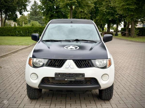 Balts Mitsubishi l-200 2008 Marijampole, ar dzinēja tilpumu 2.48 L un nobraukumu 252 tūkst. km par 7700 €, foto 4 vietnē AUTOMOTO.COM.LV