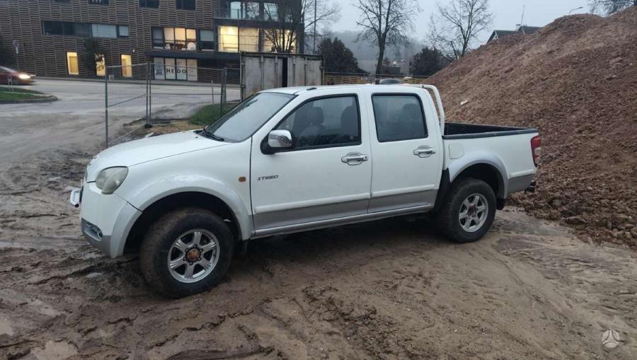 Balts Mitsubishi l-200 2009 Kauņa, ar dzinēja tilpumu 2.38 L un nobraukumu 176 tūkst. km par 3200 €, foto 4 vietnē AUTOMOTO.COM.LV