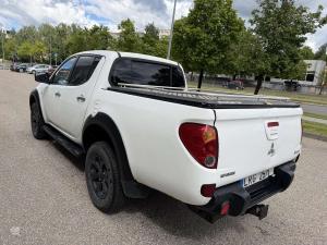 Balts Mitsubishi l-200 2012 Viļņa, ar dzinēja tilpumu 2.48 L un nobraukumu 272 tūkst. km par 5500 €, foto 11 vietnē AUTOMOTO.COM.LV