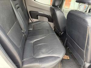 Balts Mitsubishi l-200 2012 Viļņa, ar dzinēja tilpumu 2.48 L un nobraukumu 272 tūkst. km par 5500 €, foto 15 vietnē AUTOMOTO.COM.LV
