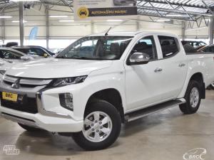Balts Mitsubishi l-200 2021 Rīga, ar dzinēja tilpumu 2.30 L un nobraukumu 193 tūkst. km par 17900 €, foto 18 vietnē AUTOMOTO.COM.LV