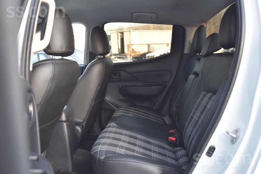 Balts Mitsubishi l-200 2021 Rīga, ar dzinēja tilpumu 2.30 L un nobraukumu 193 tūkst. km par 17900 €, foto 13 vietnē AUTOMOTO.COM.LV
