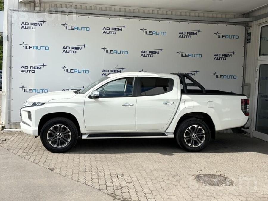 Balts Mitsubishi l-200 2021 Rīga, ar dzinēja tilpumu 2.30 L un nobraukumu 78 tūkst. km par 24900 €, foto 3 vietnē AUTOMOTO.COM.LV