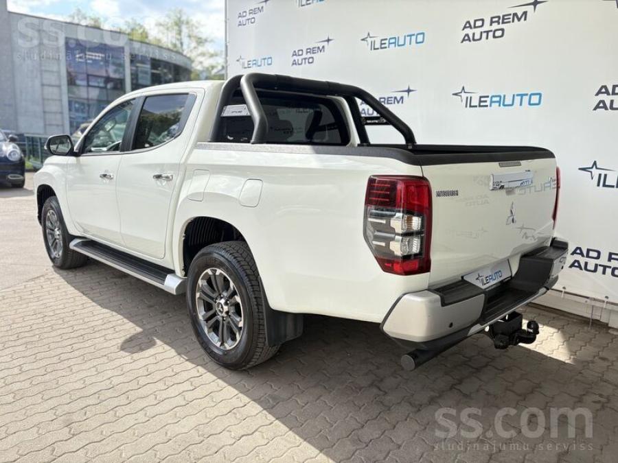 Balts Mitsubishi l-200 2021 Rīga, ar dzinēja tilpumu 2.30 L un nobraukumu 78 tūkst. km par 24900 €, foto 4 vietnē AUTOMOTO.COM.LV