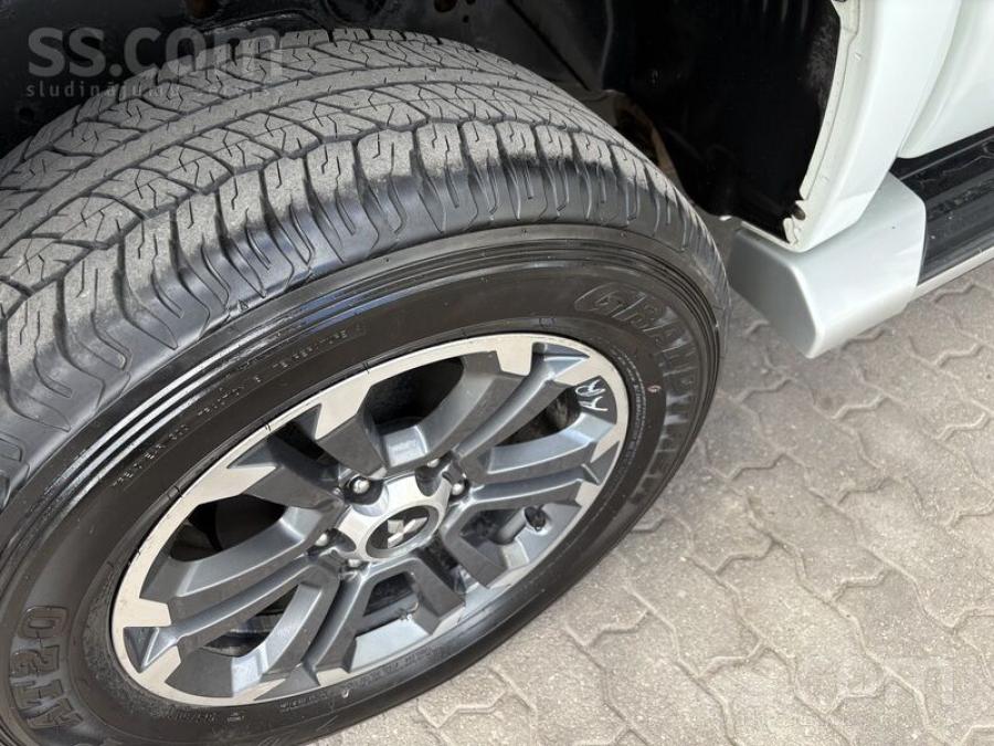 Balts Mitsubishi l-200 2021 Rīga, ar dzinēja tilpumu 2.30 L un nobraukumu 78 tūkst. km par 24900 €, foto 8 vietnē AUTOMOTO.COM.LV